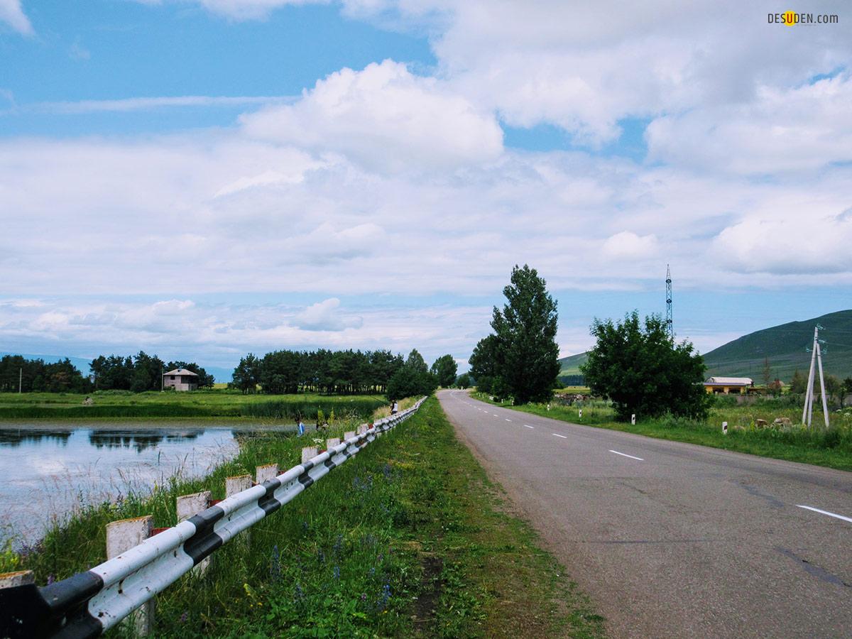 Stepanavan Lakes • Desuden travel blog