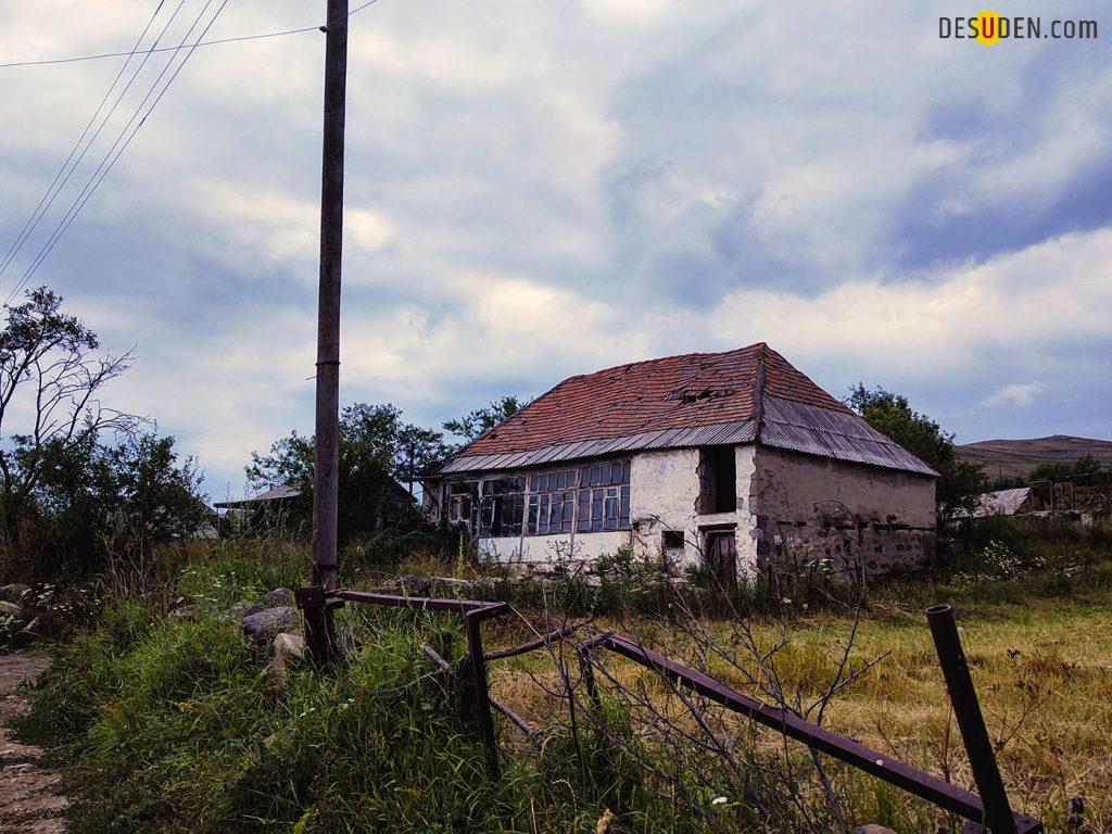 Hidden sights in Yaghdan and Agarak villages • Desuden travel blog